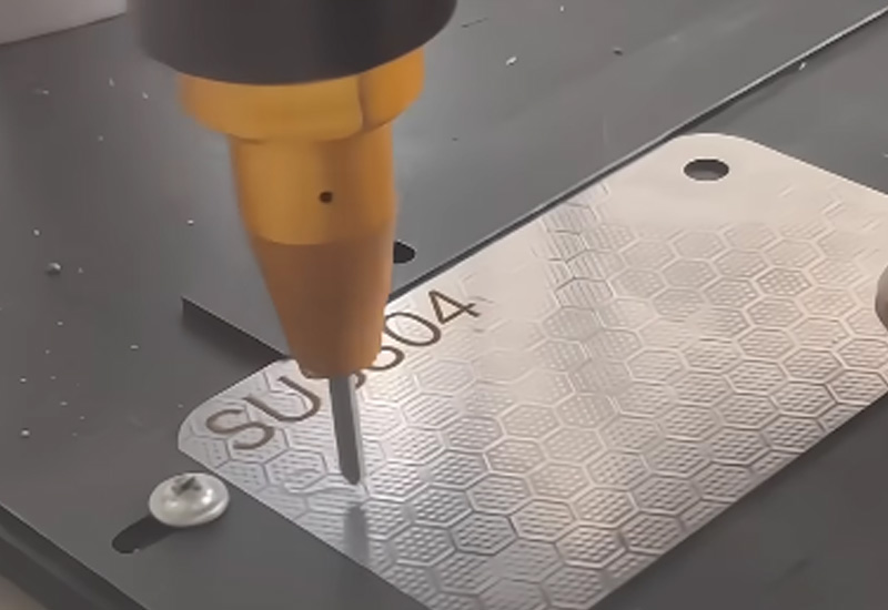 Nameplate Laser Marking Machine Manufacturer